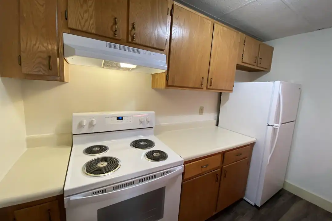 610 Union St #303 - Manchester, NH 03101 | ApartmentGuide.com