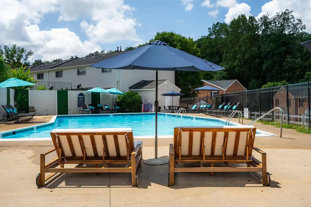 Blue Ridge Crossing Apartments & Townhomes - Charlottesville, VA 22901 ...