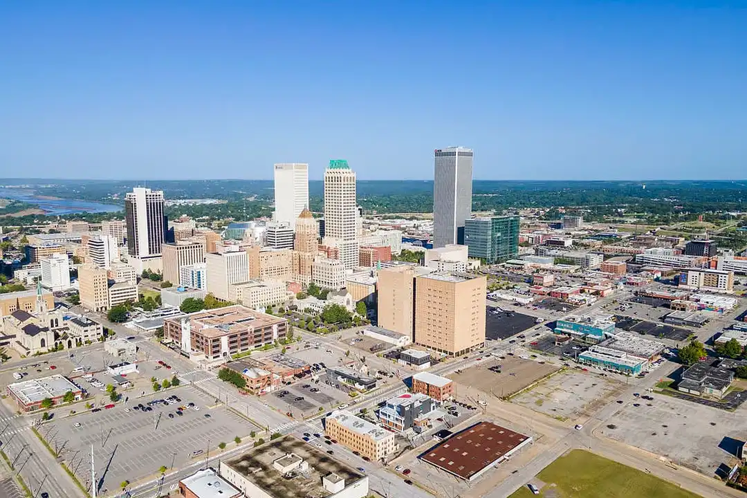 Coliseum Apartments - Tulsa, OK 74120 | ApartmentGuide.com