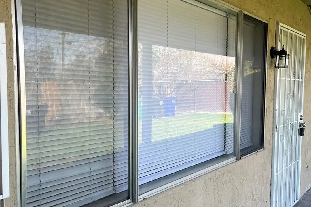 2004 North Ave unit 2004 #C - Corcoran, CA 93212 | ApartmentGuide.com
