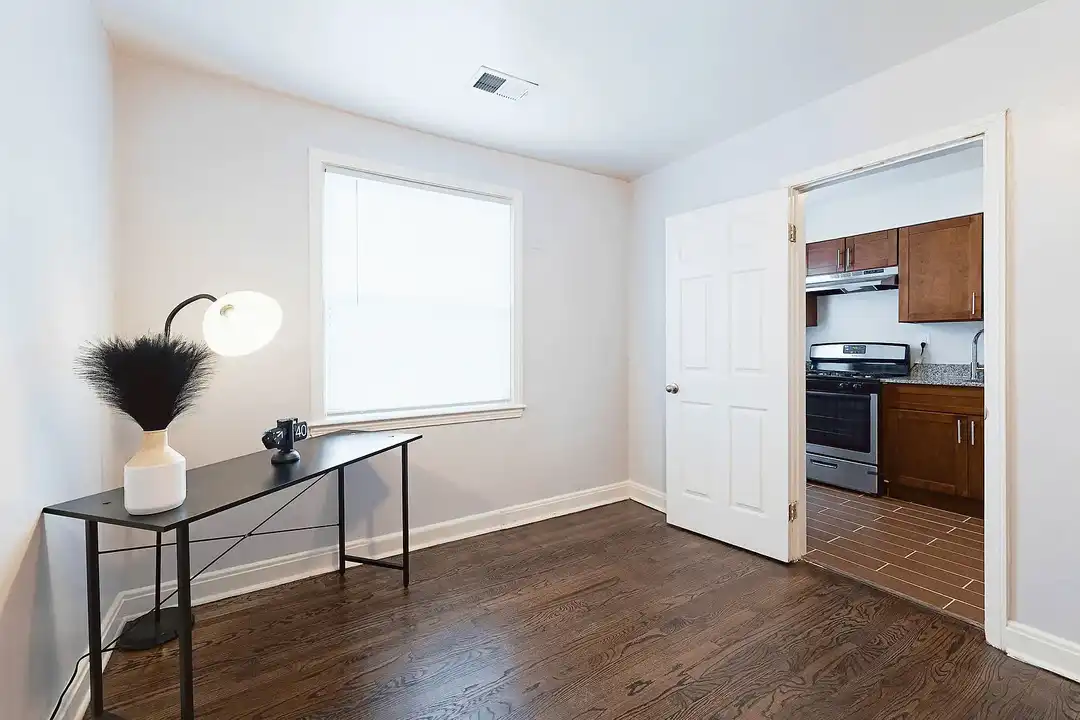 Loch Raven Village Apartments - Towson, MD 21286 | ApartmentGuide.com
