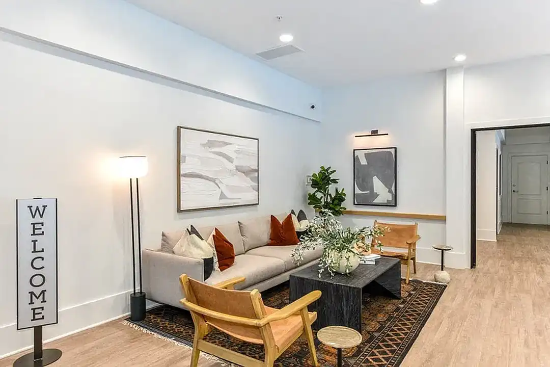 Bell Perimeter Center - Atlanta, GA 30346 | ApartmentGuide.com