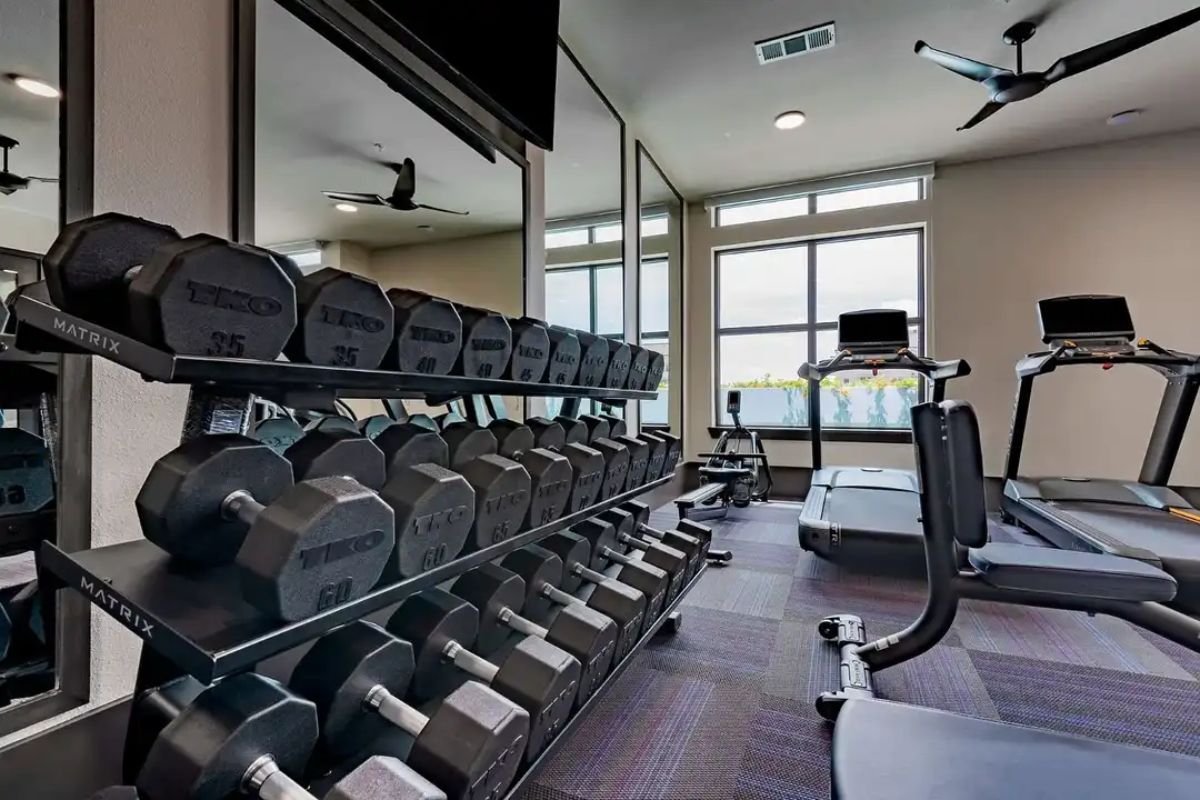 Residences at the Grove - Dallas, TX 75204 | ApartmentGuide.com