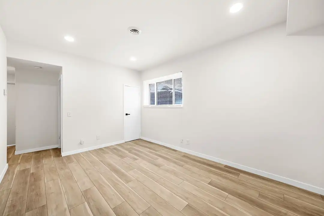 18975 Hilliard Blvd unit #1 - Rocky River, OH 44116 | ApartmentGuide.com