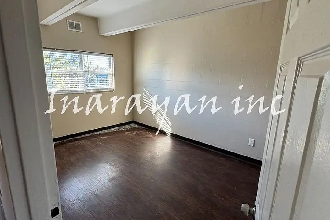 1045 W Washington St. - Orlando, FL 32805 | ApartmentGuide.com