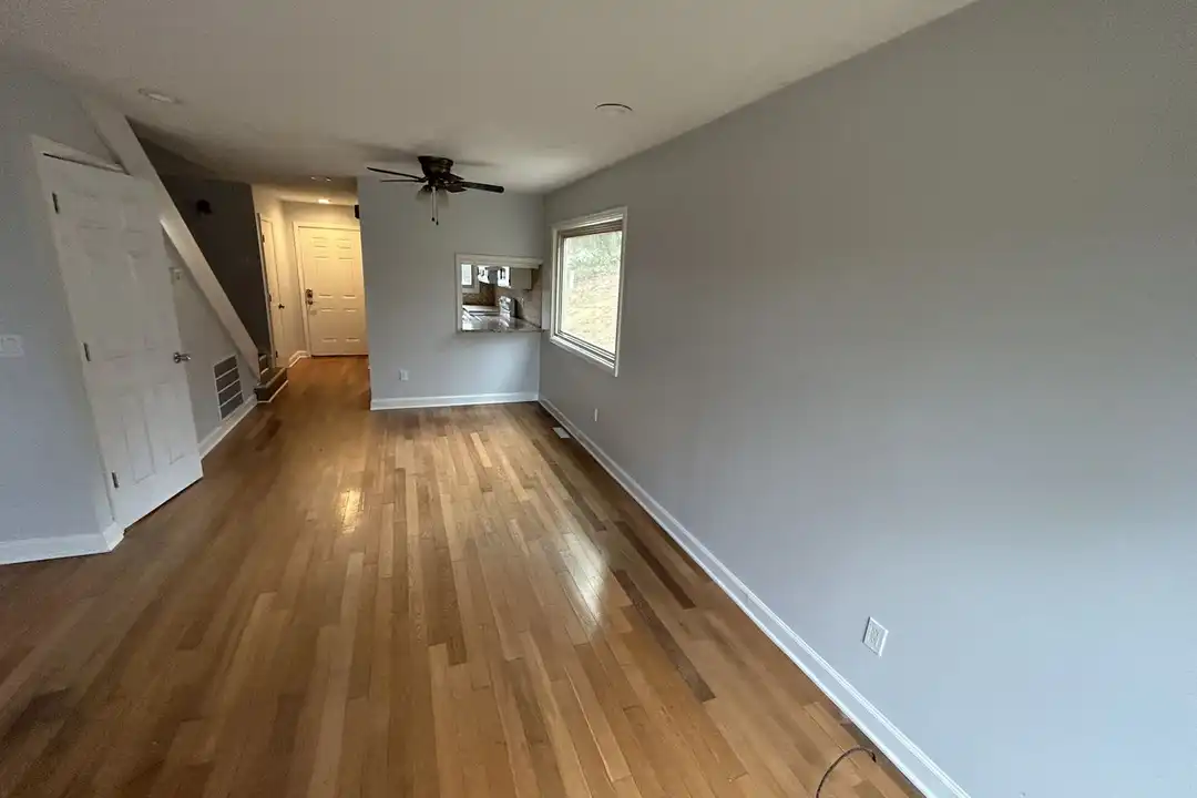 1433 E Shipley Ferry Rd unit Unit 5 - Kingsport, TN 37663 ...