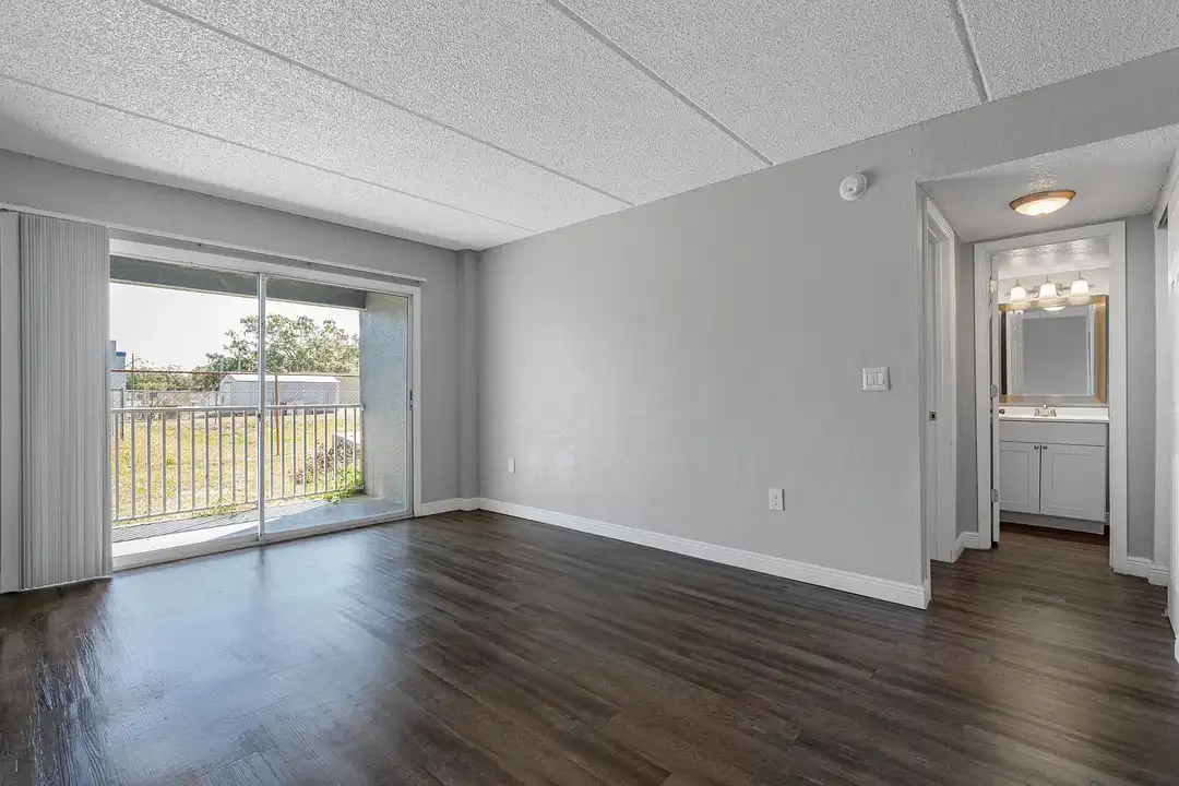 Palm Square Homes - Tampa, FL 33612 | ApartmentGuide.com