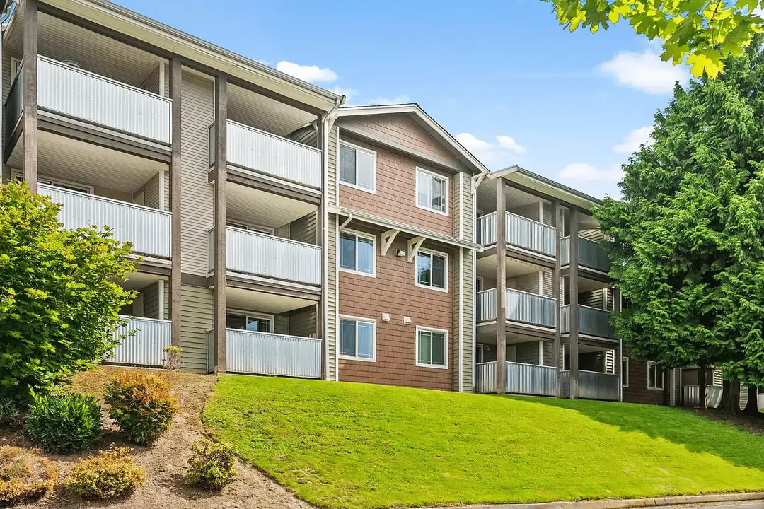 Terrace on Meridian - Puyallup, WA 98371 | ApartmentGuide.com