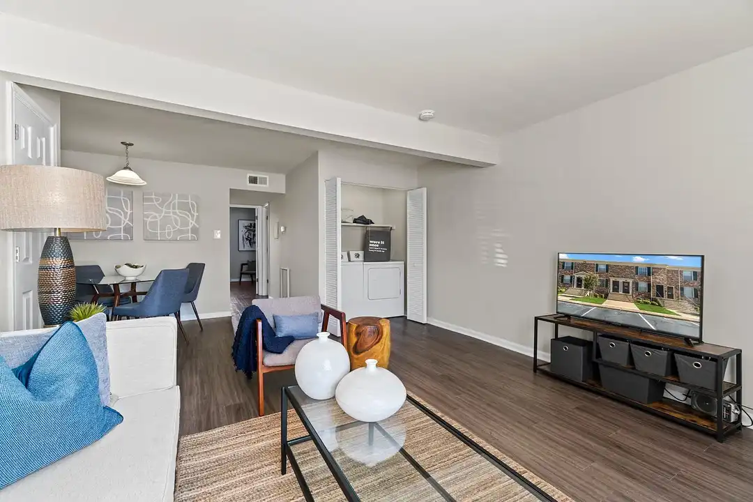 Foxchase Brandywine - Henrico, VA 23238 | ApartmentGuide.com