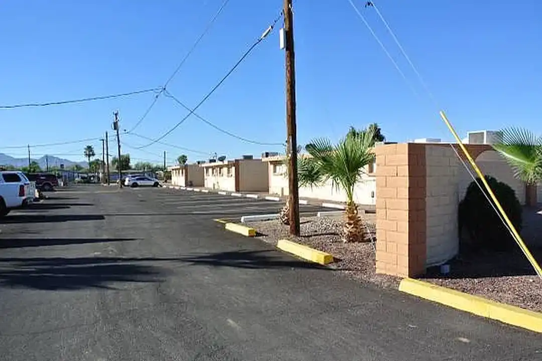 Parkside Apartments - Avondale, AZ 85323 | ApartmentGuide.com