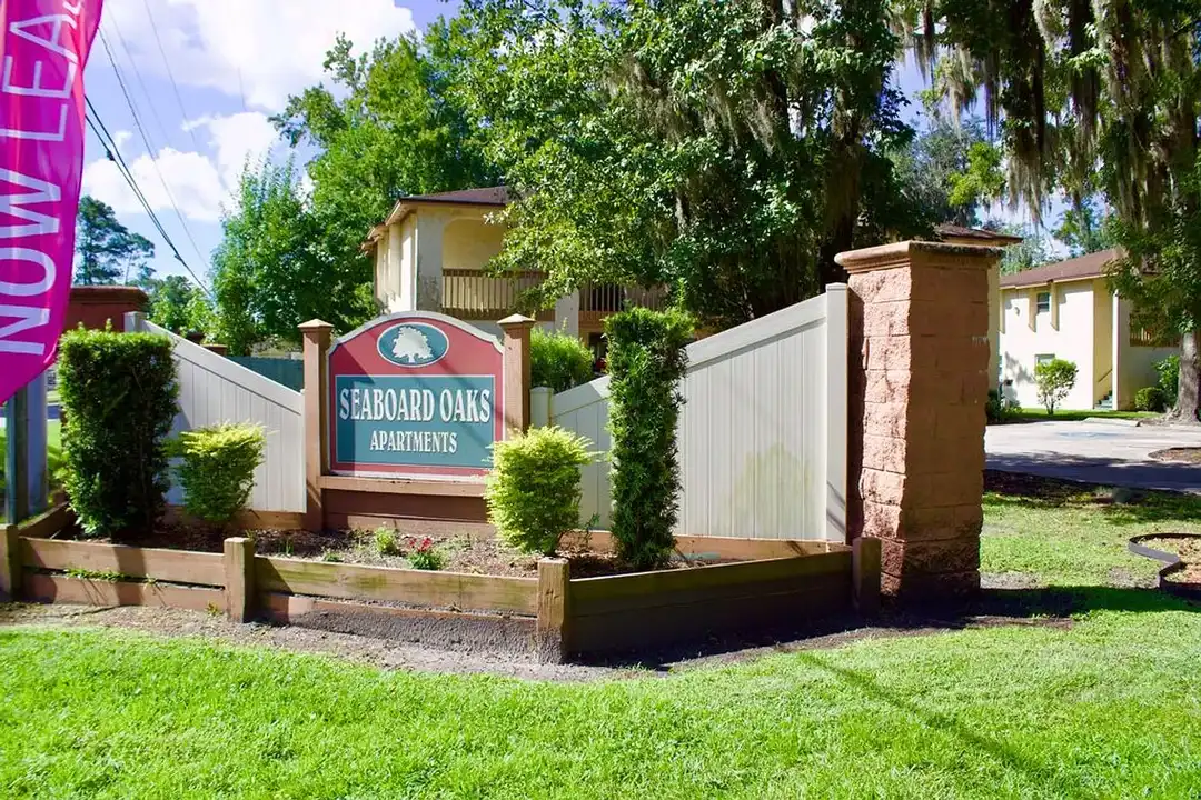 Seaboard Oaks Apartments - Jacksonville, FL 32244 | ApartmentGuide.com