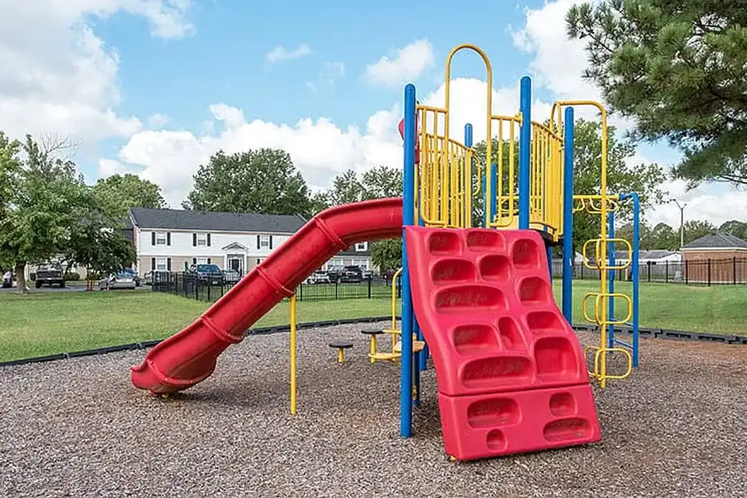 Sparrows Point Townhomes and Apartments - Virginia Beach, VA 23453 ...
