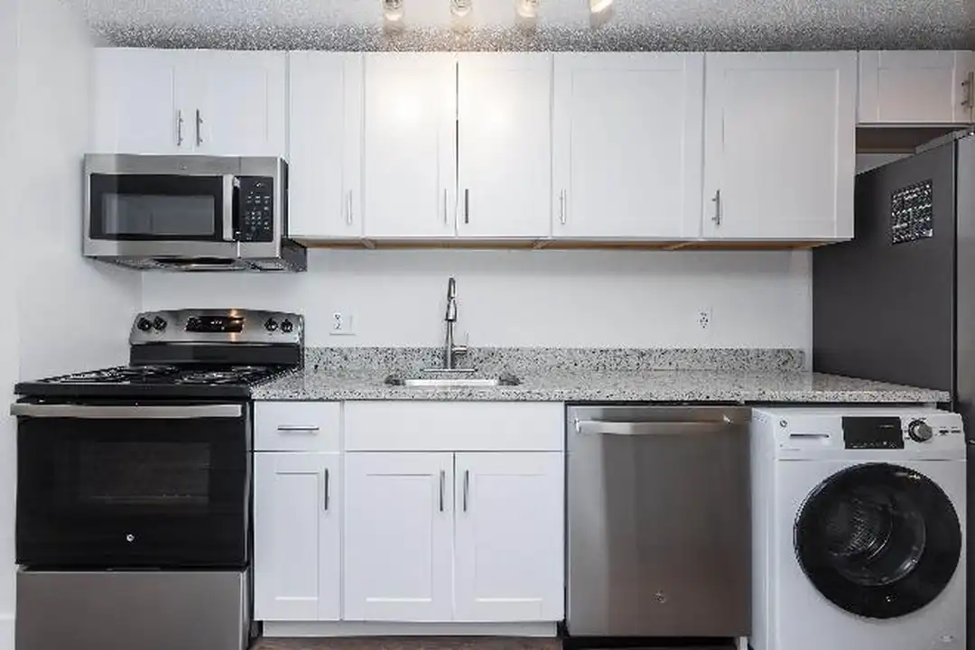 1451 Detroit St - Denver, CO 80206 | ApartmentGuide.com