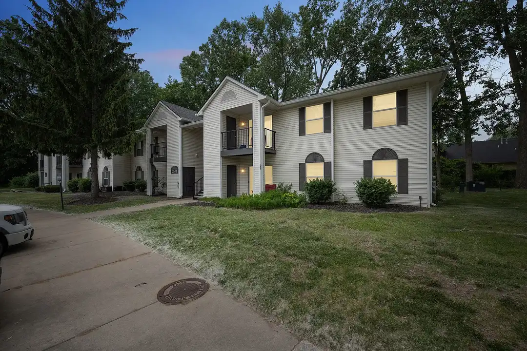 Northview Park - Sterling Heights, MI 48310 | ApartmentGuide.com