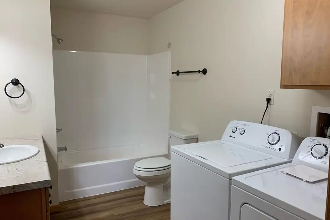 Riverside Crossing - Greenwood, WI 54437 | ApartmentGuide.com
