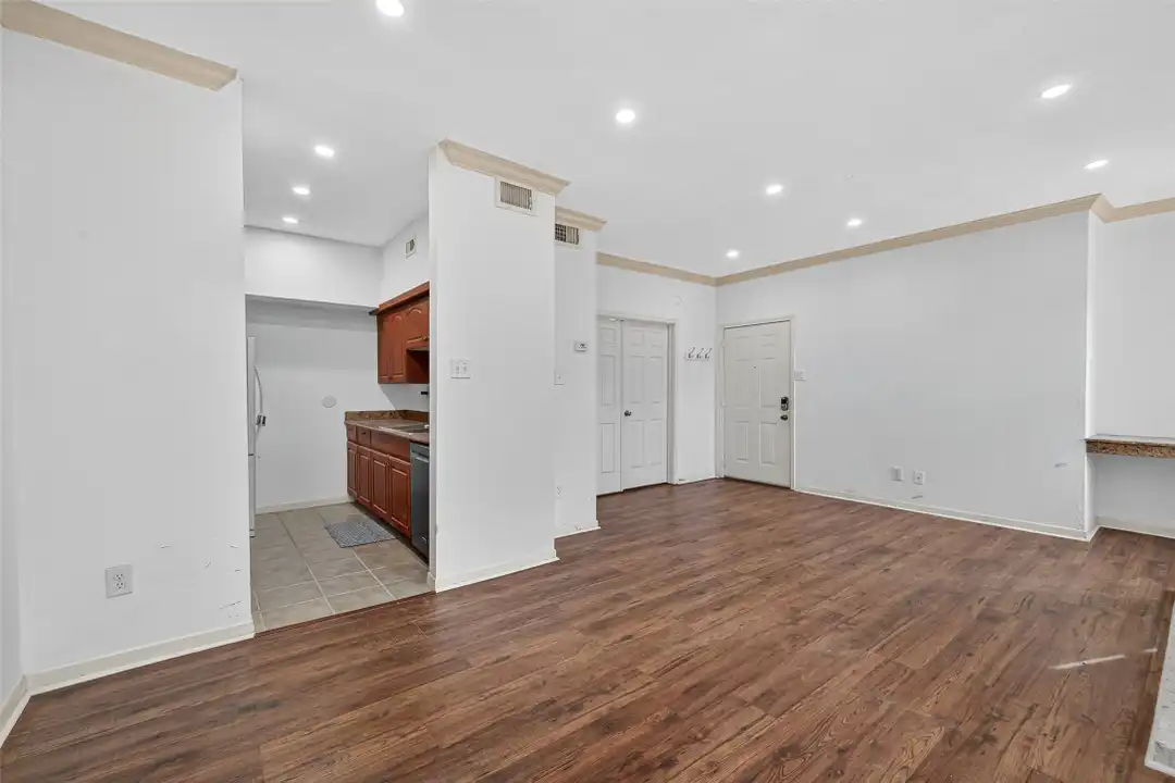 4041 Drake St unit 203 - Houston, TX 77005 | ApartmentGuide.com