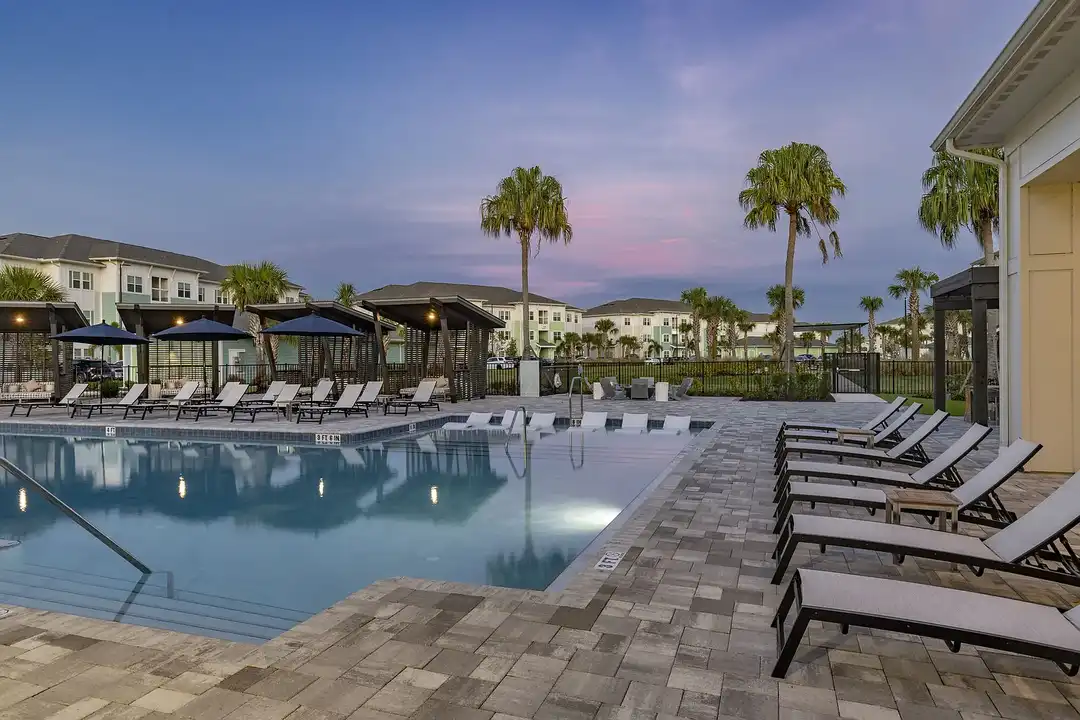 The Retreat at Sunset Walk - Kissimmee, FL 34747 | ApartmentGuide.com