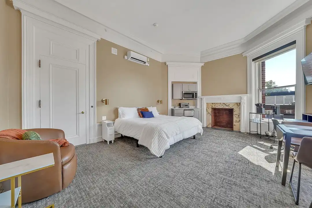 The Goodyear Mansion & Residences - Buffalo, NY 14209 | ApartmentGuide.com