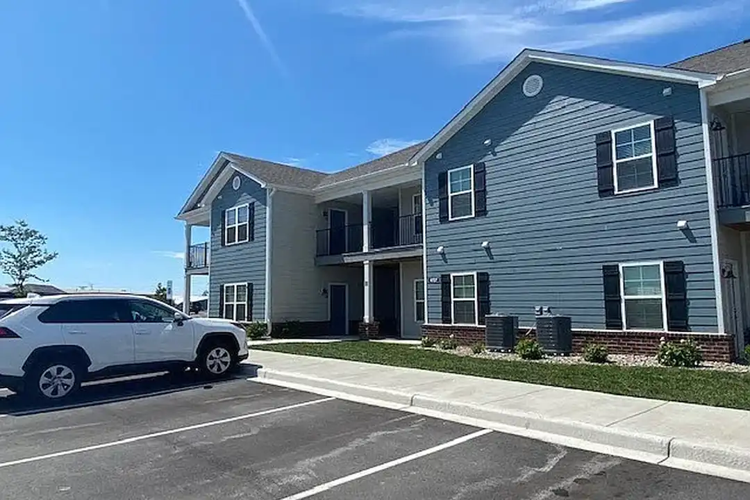 Buckner Pointe - Buckner, KY 40010 | ApartmentGuide.com