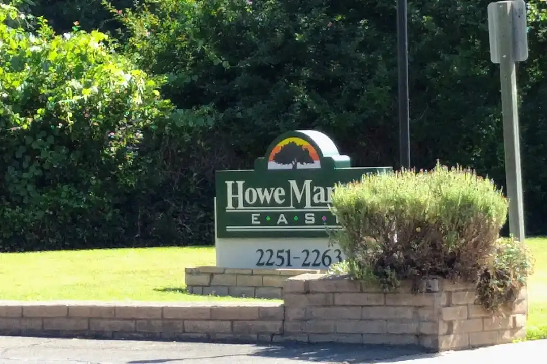 Howe Manor East Apartments - Sacramento, CA 95825 | ApartmentGuide.com