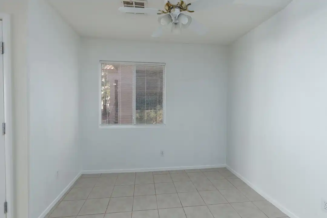 2110 Los Feliz St unit # 2034 - Las Vegas, NV 89156 | ApartmentGuide.com