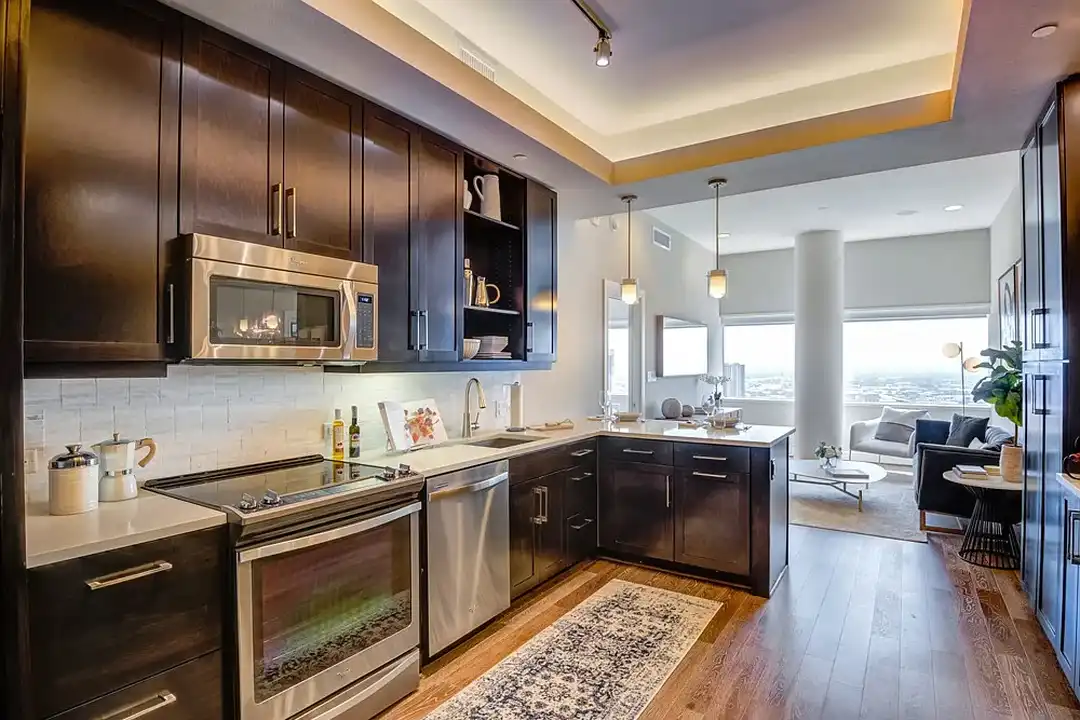 One Dallas Center - Dallas, TX 75201 | ApartmentGuide.com