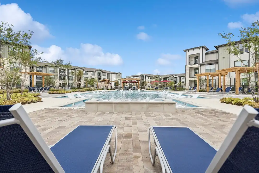 The Range at Tamarron - Katy, TX 77494 | ApartmentGuide.com