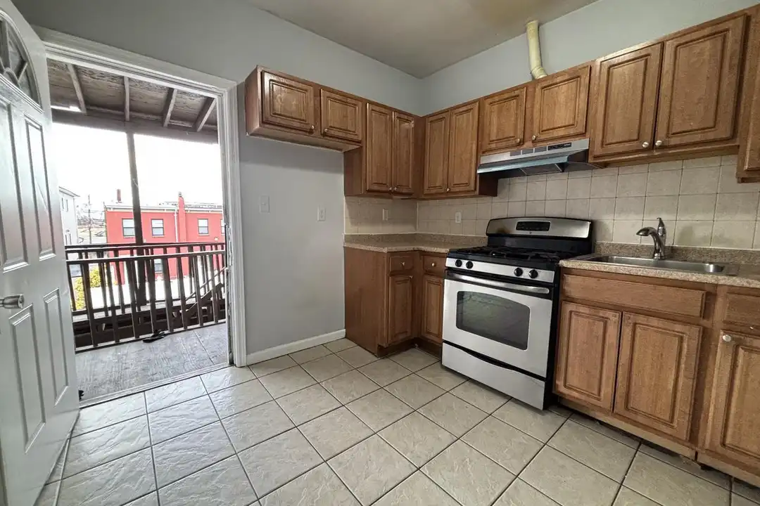 66-68 Marshall St unit 2R - Elizabeth, NJ 07206 | ApartmentGuide.com
