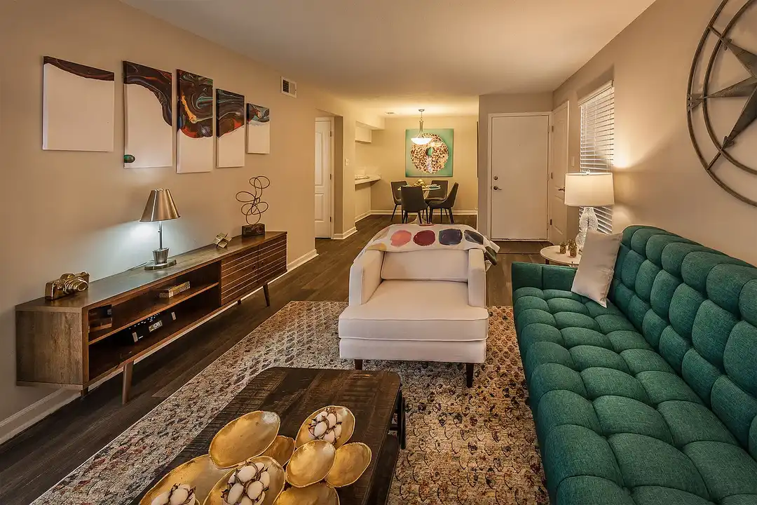 The Meridian North and South - Indianapolis, IN 46260 | ApartmentGuide.com