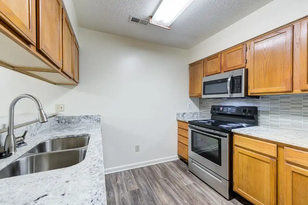 Chason Ridge Apartment Homes - Fayetteville, NC 28314 | ApartmentGuide.com