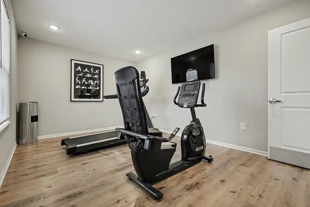 Leonard Greene - Dallas, NC 28034 | ApartmentGuide.com