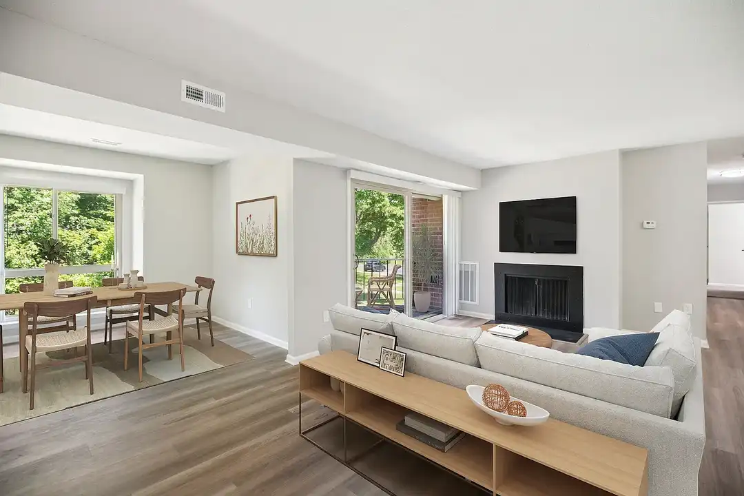 Ramblewood Village - Mount Laurel, NJ 08054 | ApartmentGuide.com