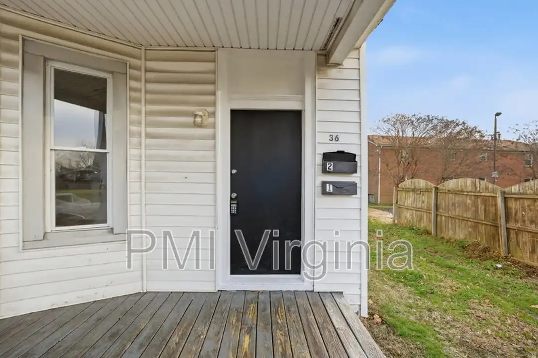 36 Cedar Ave unit # A - Newport News, VA 23607 | ApartmentGuide.com