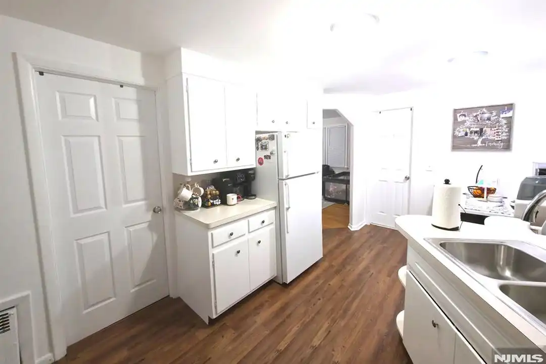 35 Clara St unit 2 - North Haledon, NJ 07508 | ApartmentGuide.com