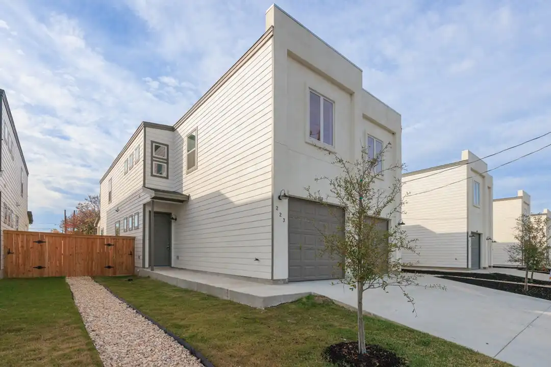 211 San Salvador Ave unit # 102 - San Antonio, TX 78210 ...