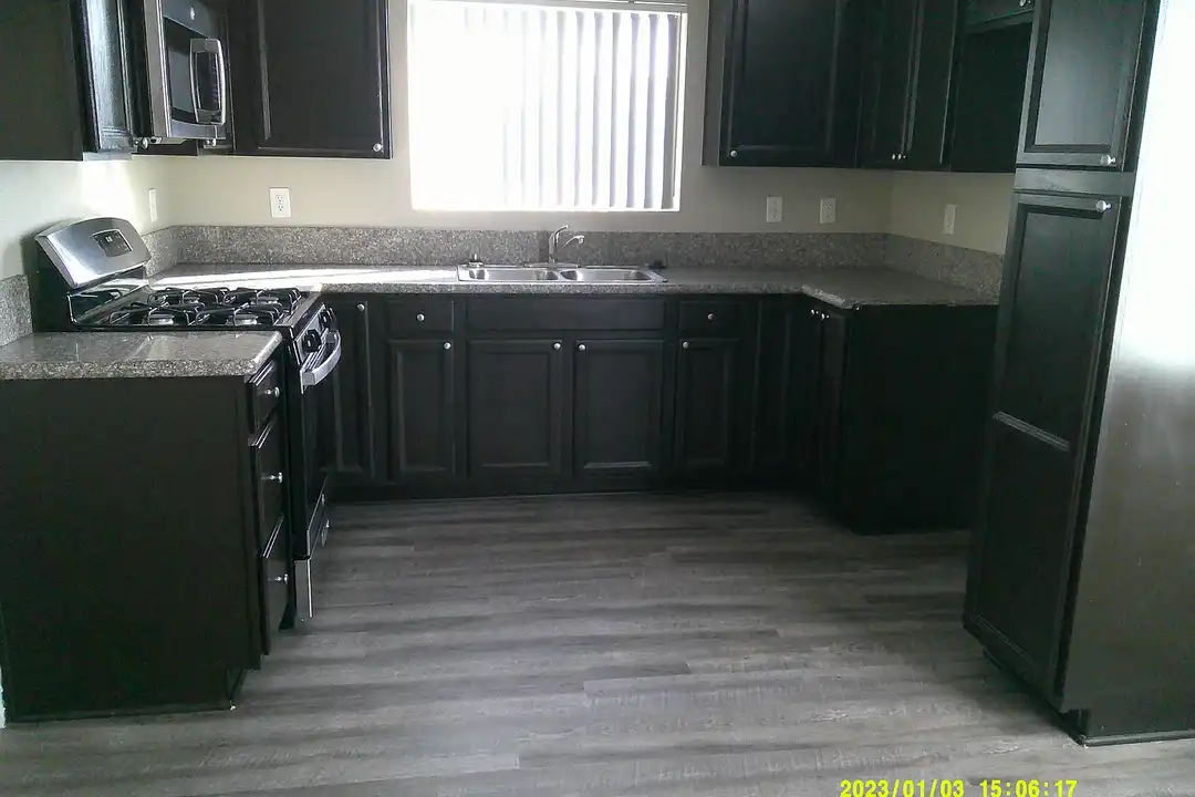 Bella Park - Rialto, CA 92376 | ApartmentGuide.com