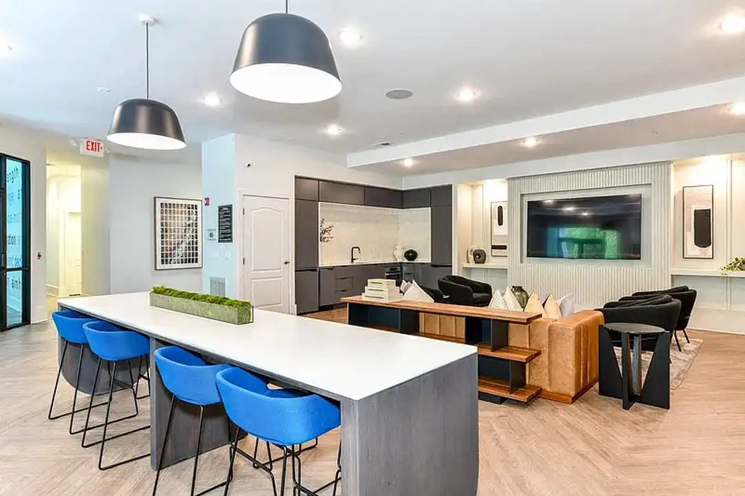 Bell Perimeter Center - Atlanta, GA 30346 | ApartmentGuide.com