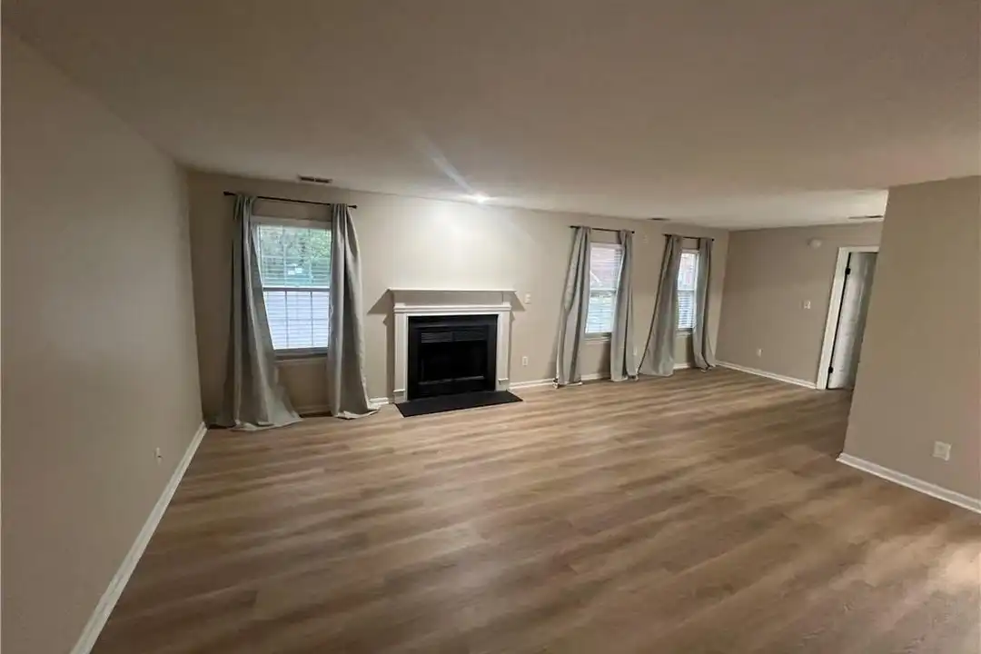 5200 Mile Course Walk - Virginia Beach, VA 23455 | ApartmentGuide.com