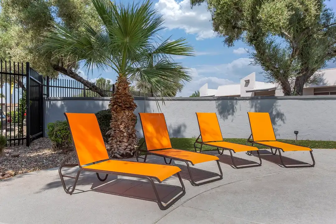 Villas de Azul - Phoenix, AZ 85035 | ApartmentGuide.com