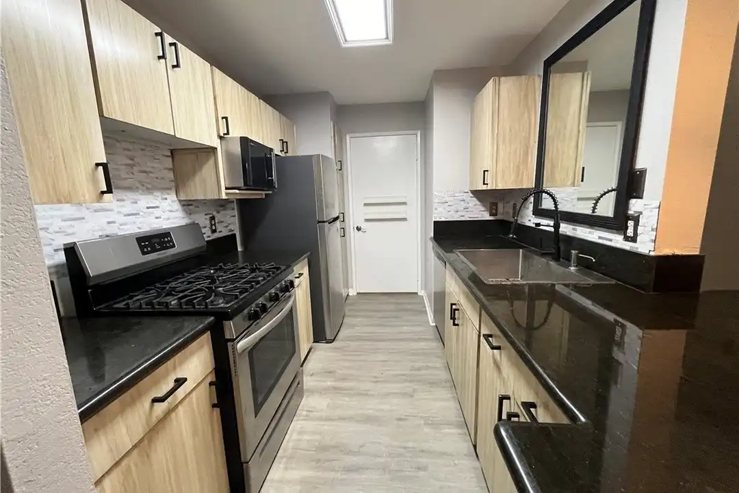 2200 S Fort Apache Rd #1113 - Las Vegas, NV 89117 | ApartmentGuide.com