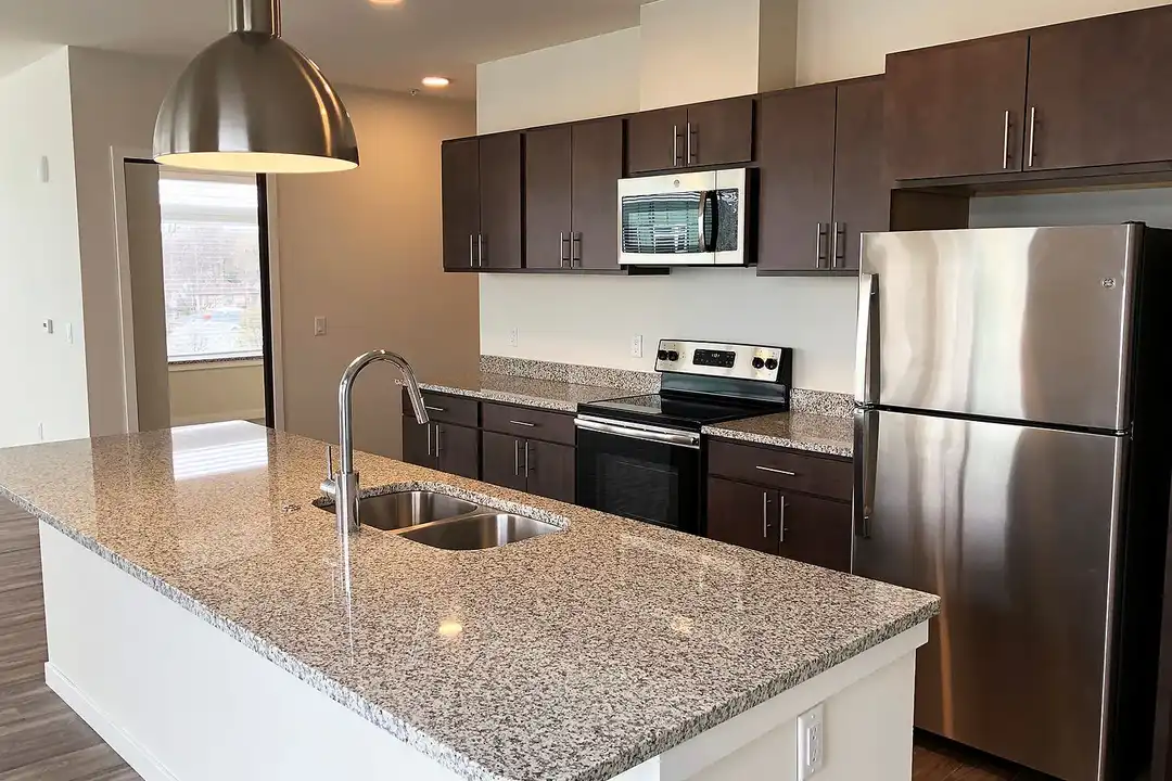 Element 84 - West Allis, WI 53214 | ApartmentGuide.com