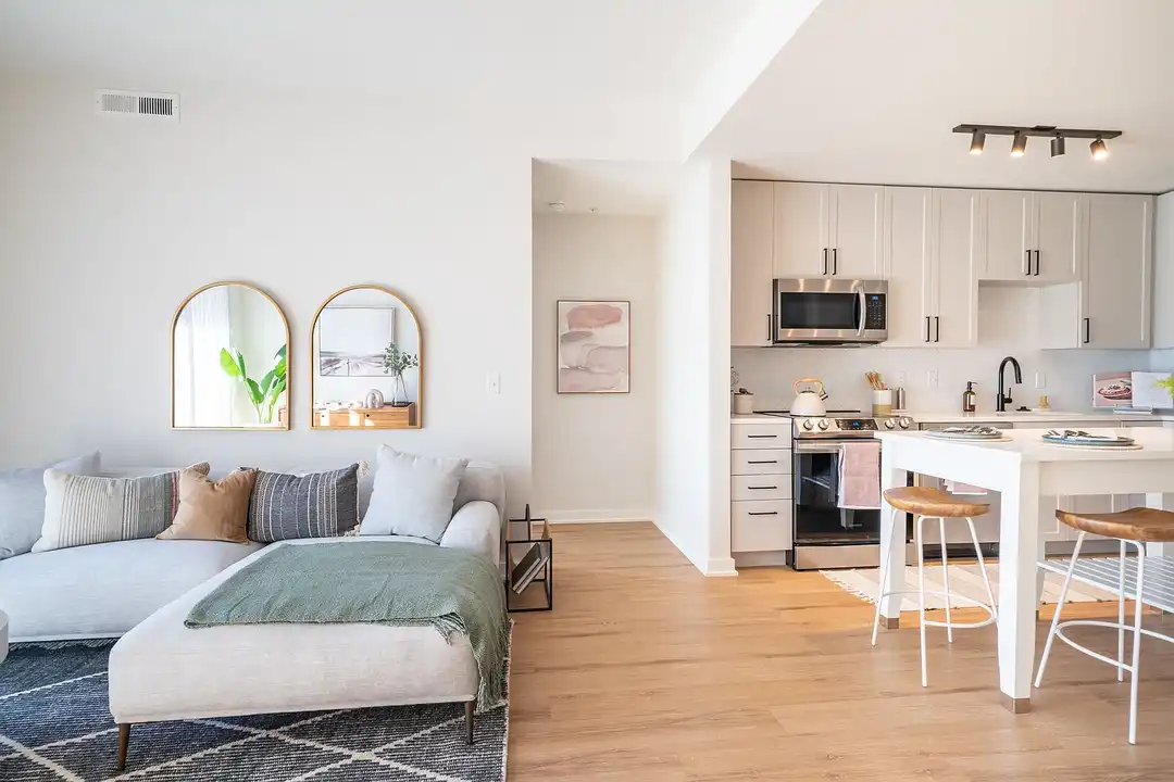 Harwood Flats - North Bethesda, MD 20852 | ApartmentGuide.com
