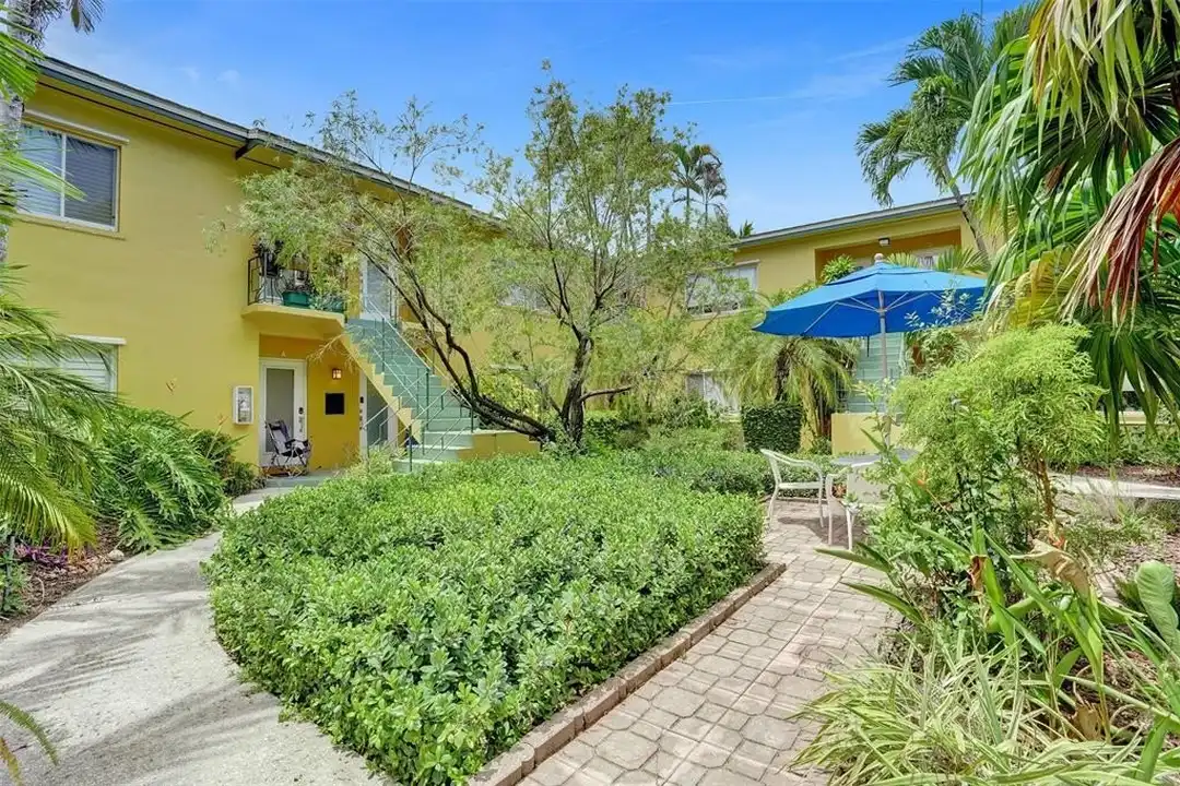 729 NE 16th Ave #D - Fort Lauderdale, FL 33304 | ApartmentGuide.com