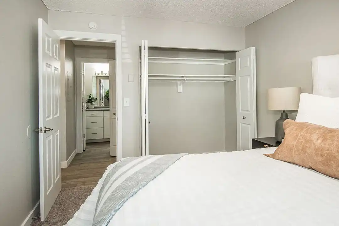 The Groves - Gresham, OR 97030 | ApartmentGuide.com
