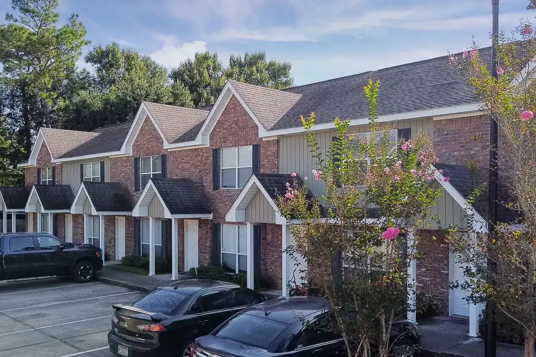 Saraland Portfolio - Saraland, AL 36571 | ApartmentGuide.com
