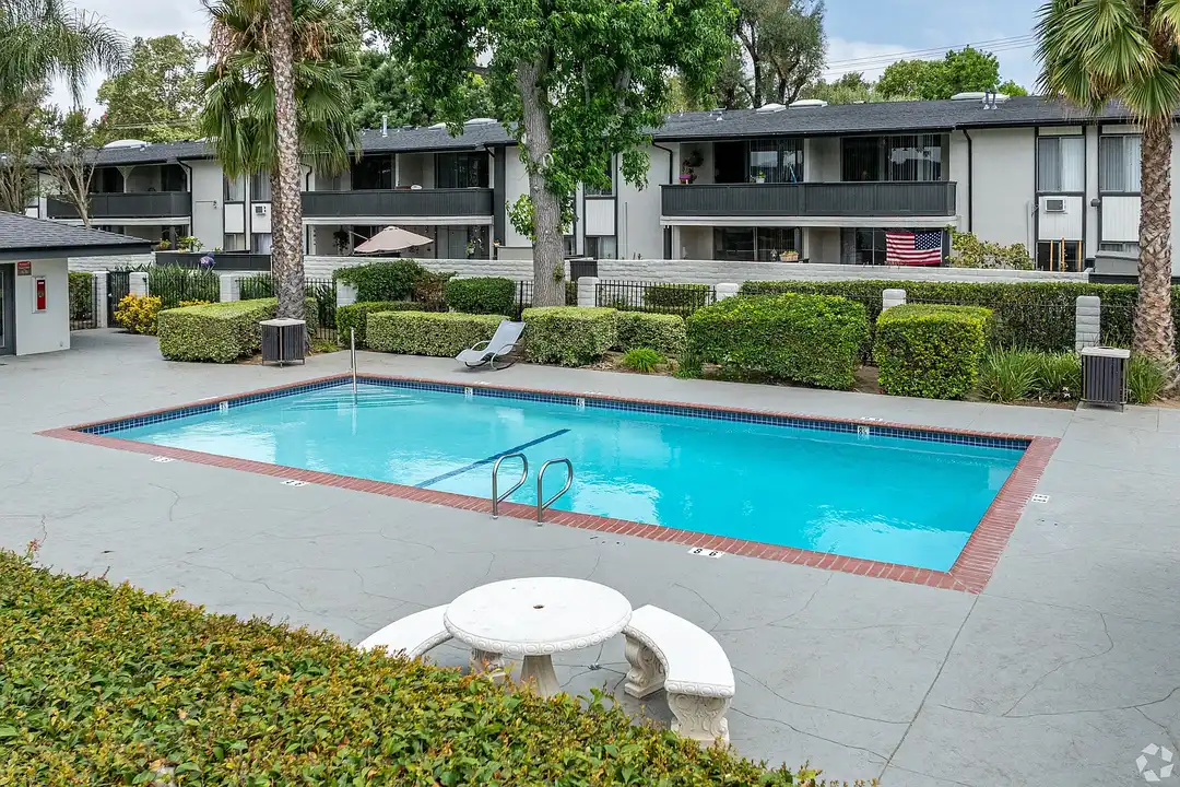 The Arbors Santa Ana - Santa Ana, CA 92705 | ApartmentGuide.com
