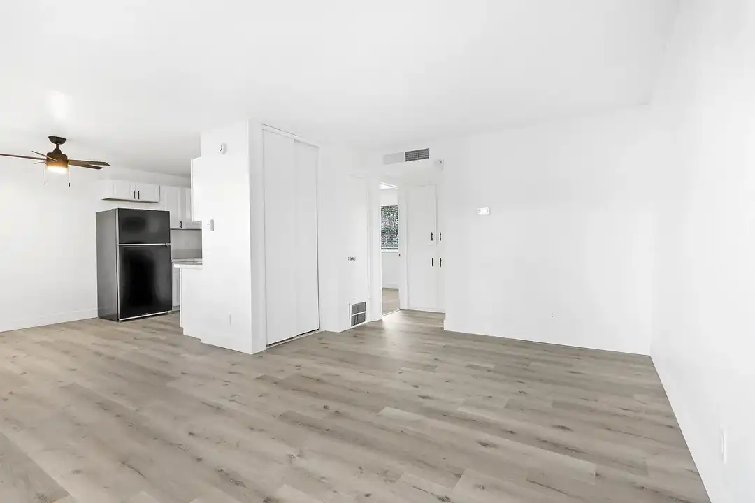 Shelfield Apartments - Carmichael, CA 95608 | ApartmentGuide.com