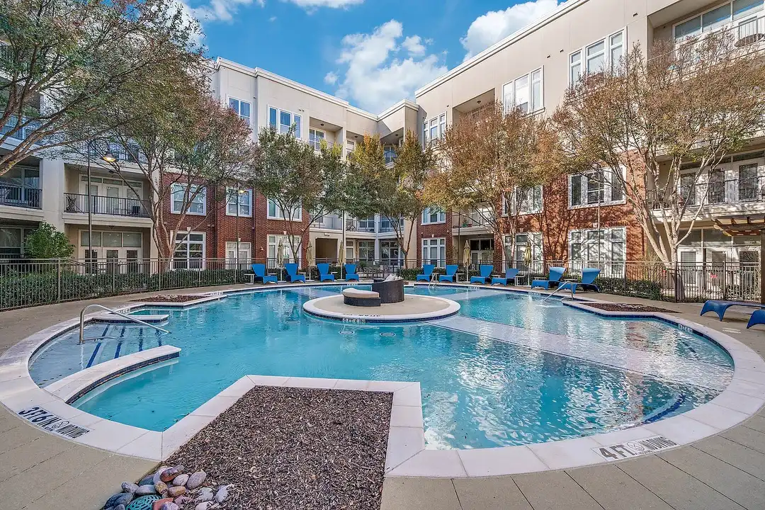 AMLI Frisco Crossing - Frisco, TX 75034 | ApartmentGuide.com