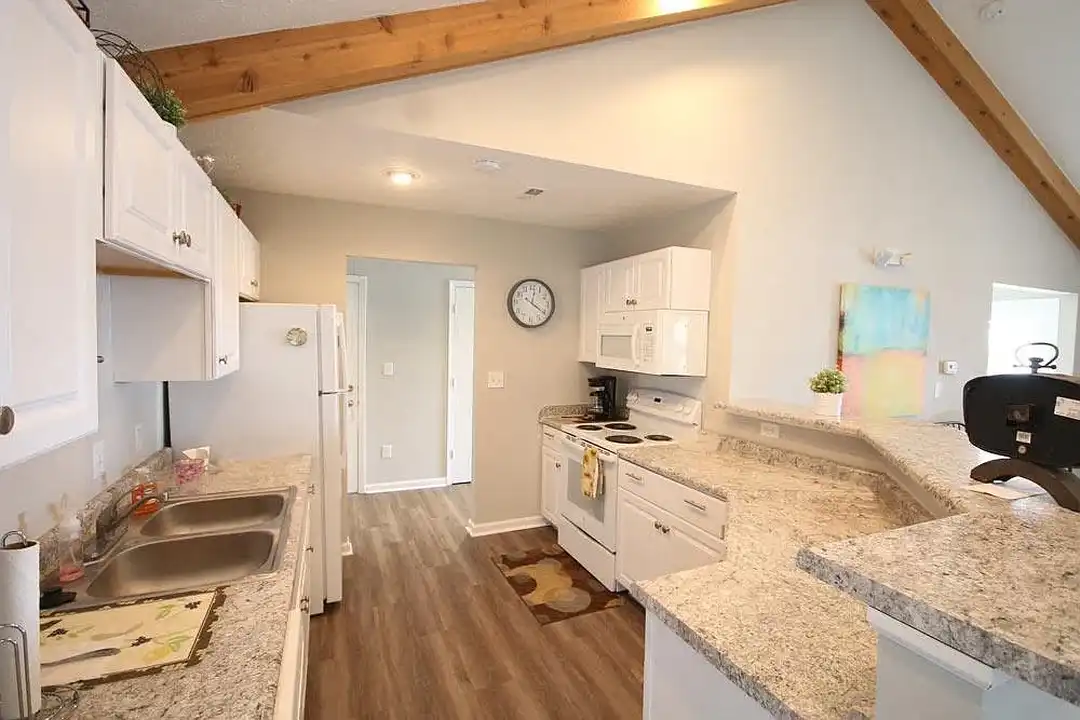 Maple Tree Apartments - La Porte, IN 46350 | ApartmentGuide.com