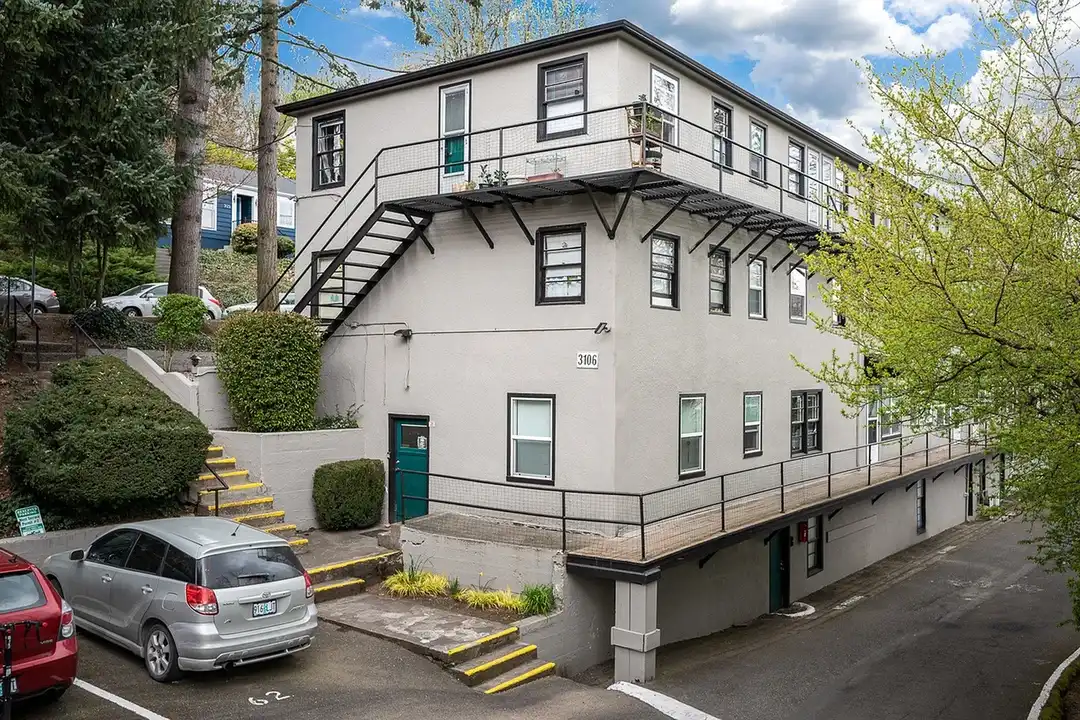 The Fredrick - Portland, OR 97239 | ApartmentGuide.com